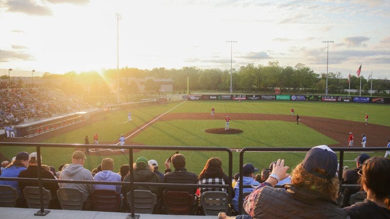 About - Lake Country DockHounds