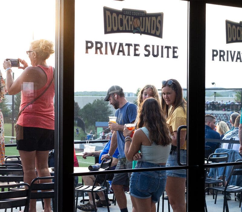 Group Tickets - Lake Country DockHounds